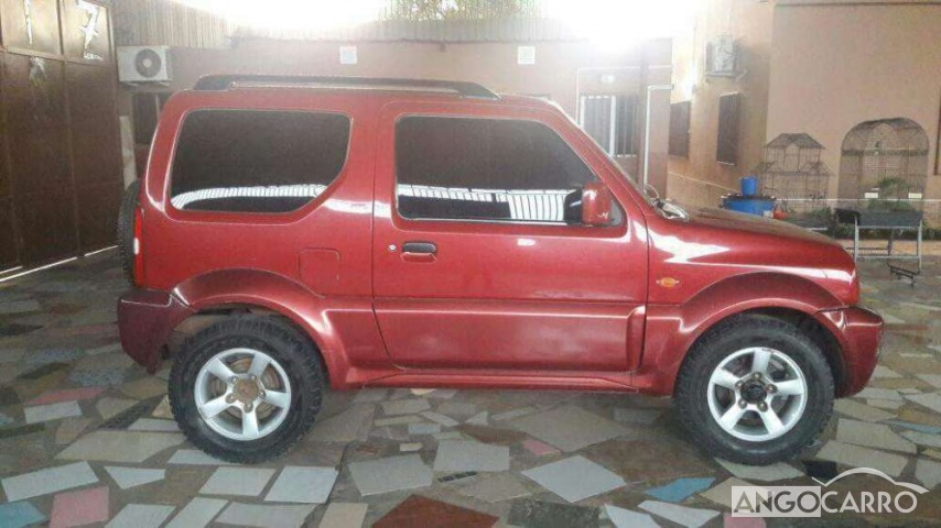 Suzuki Jimny 2013 (Gasolina) - Angocarro