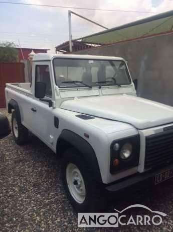 Land-Rover Defender 2013 (Diesel) - Angocarro