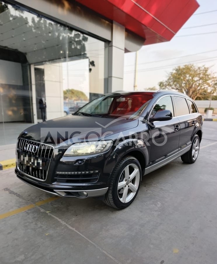 Audi Q7 2013 (Gasolina) - Angocarro