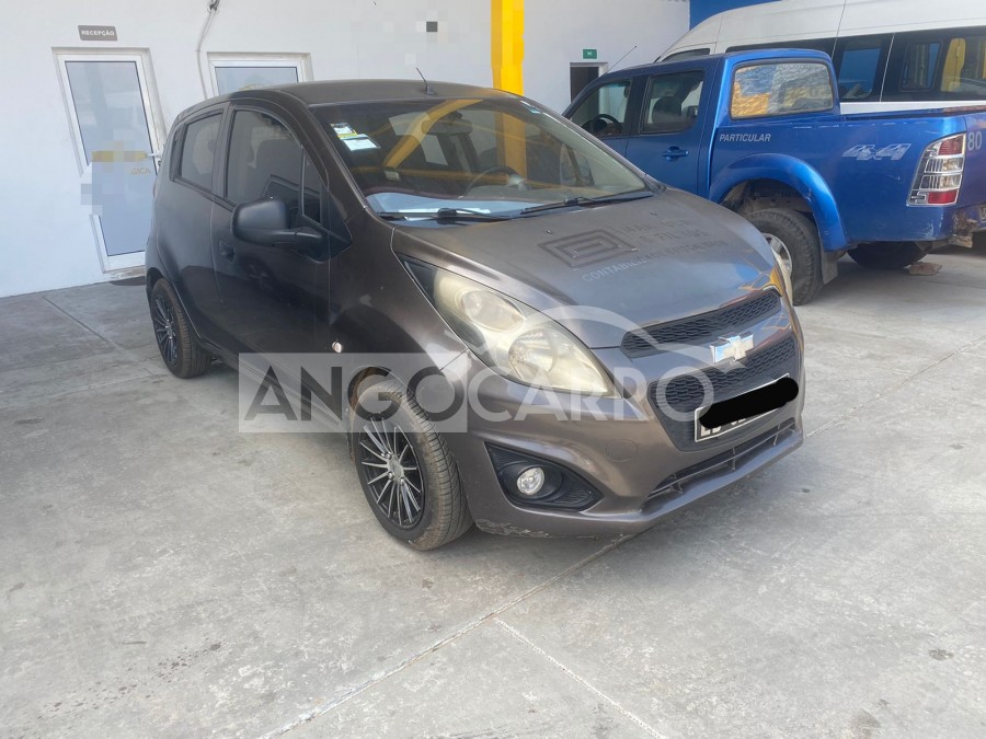 Chevrolet Spark 2014 (Gasolina) - Angocarro