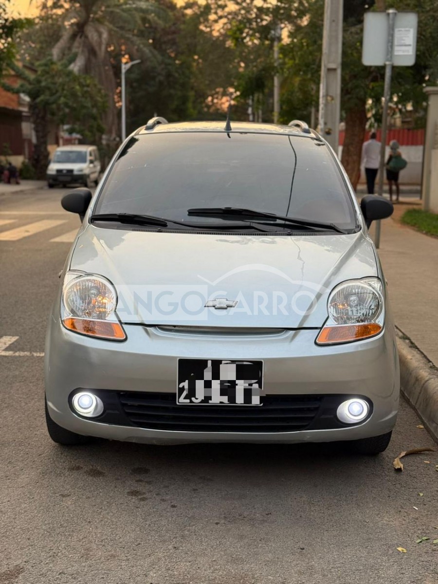 Chevrolet Spark 2014 (Gasolina) - Angocarro