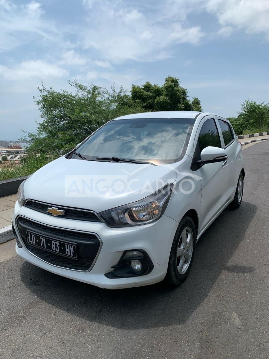 Chevrolet Spark 2017 (Gasolina) - Angocarro