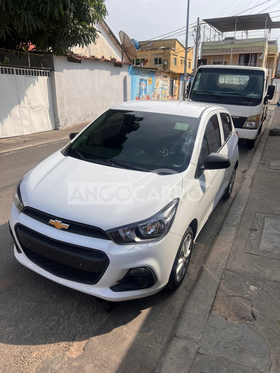 Chevrolet Spark 2018 (Gasolina) - Angocarro