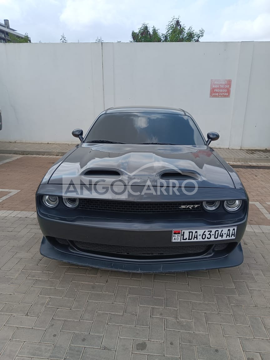 Chrysler Dodge JC 2023 (Gasolina) - Angocarro