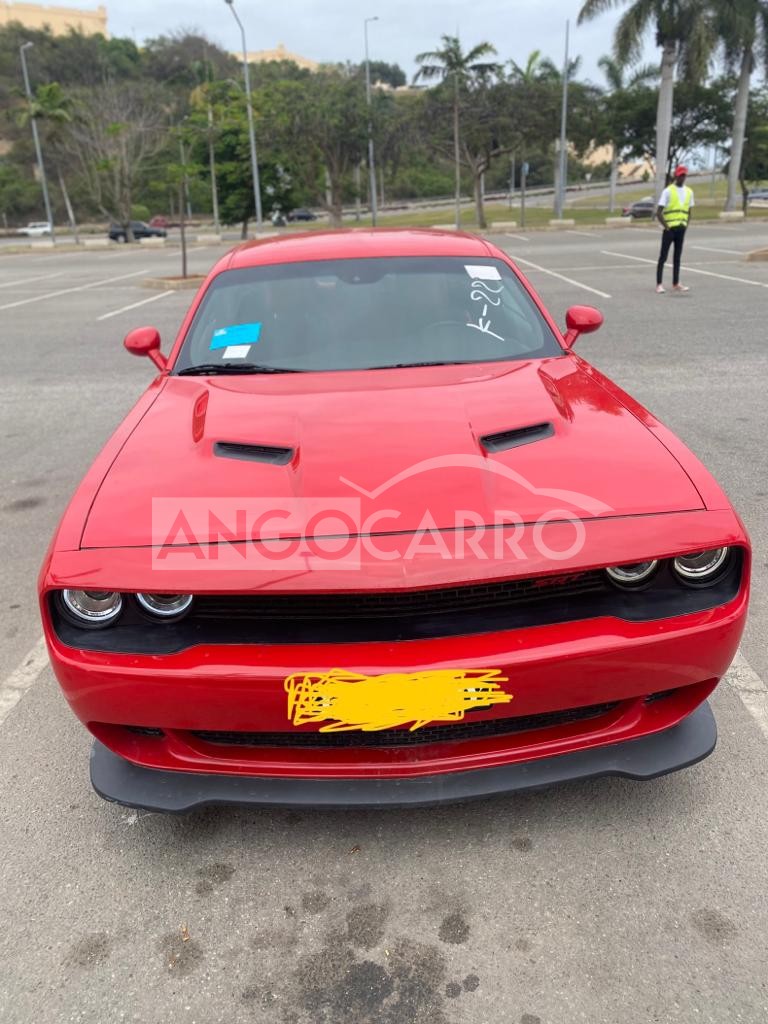 Dodge Challenger 2019 (Gasolina) - Angocarro