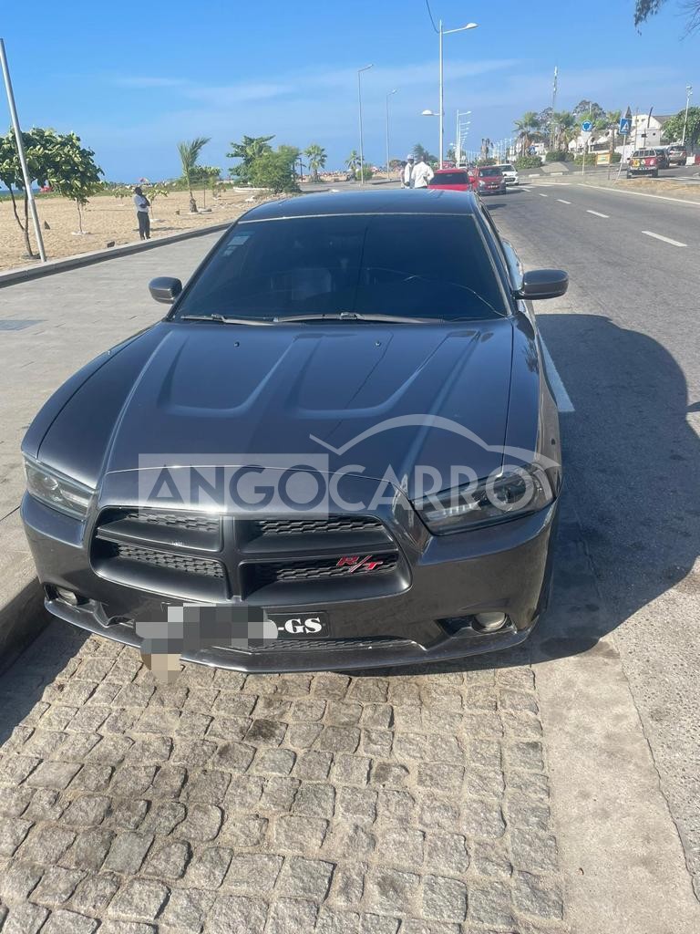 Dodge Charger 2016 (Gasolina) - Angocarro