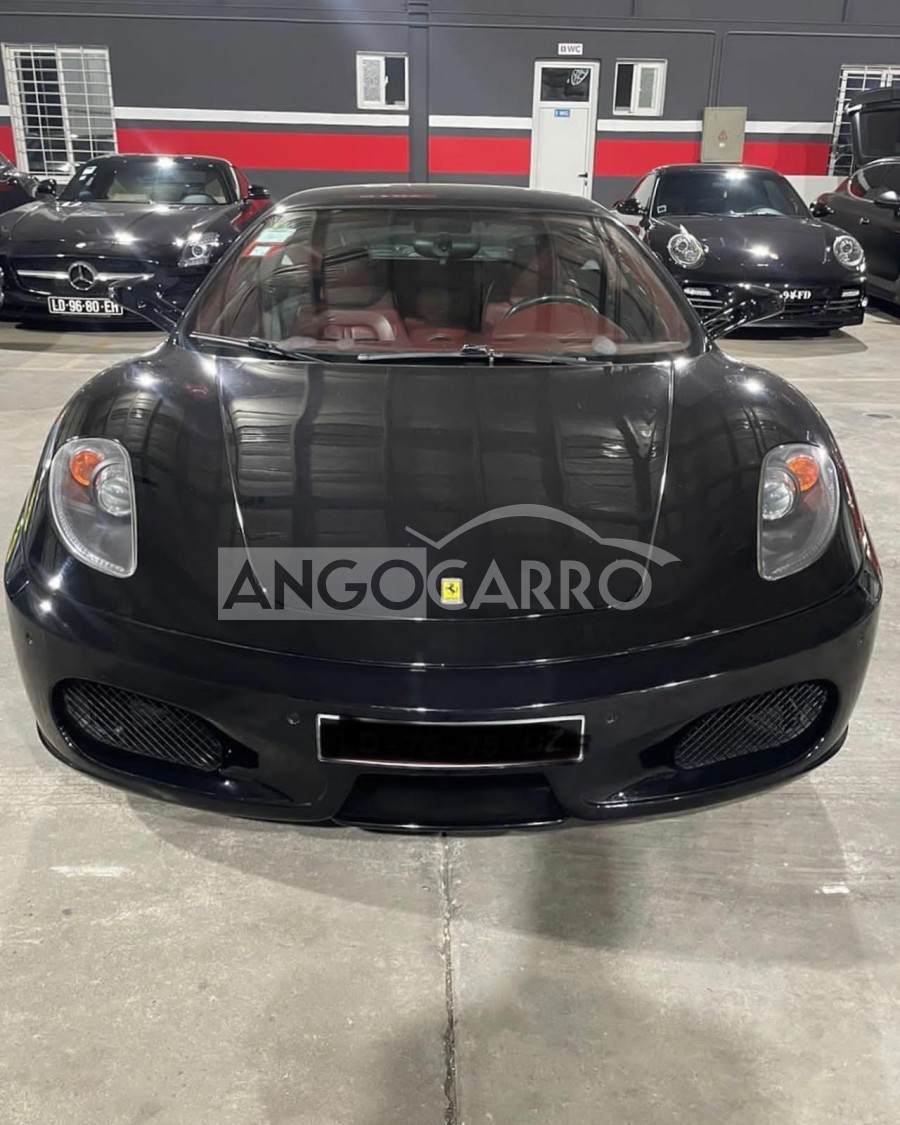 Ferrari F430 2011 (Gasolina) - Angocarro
