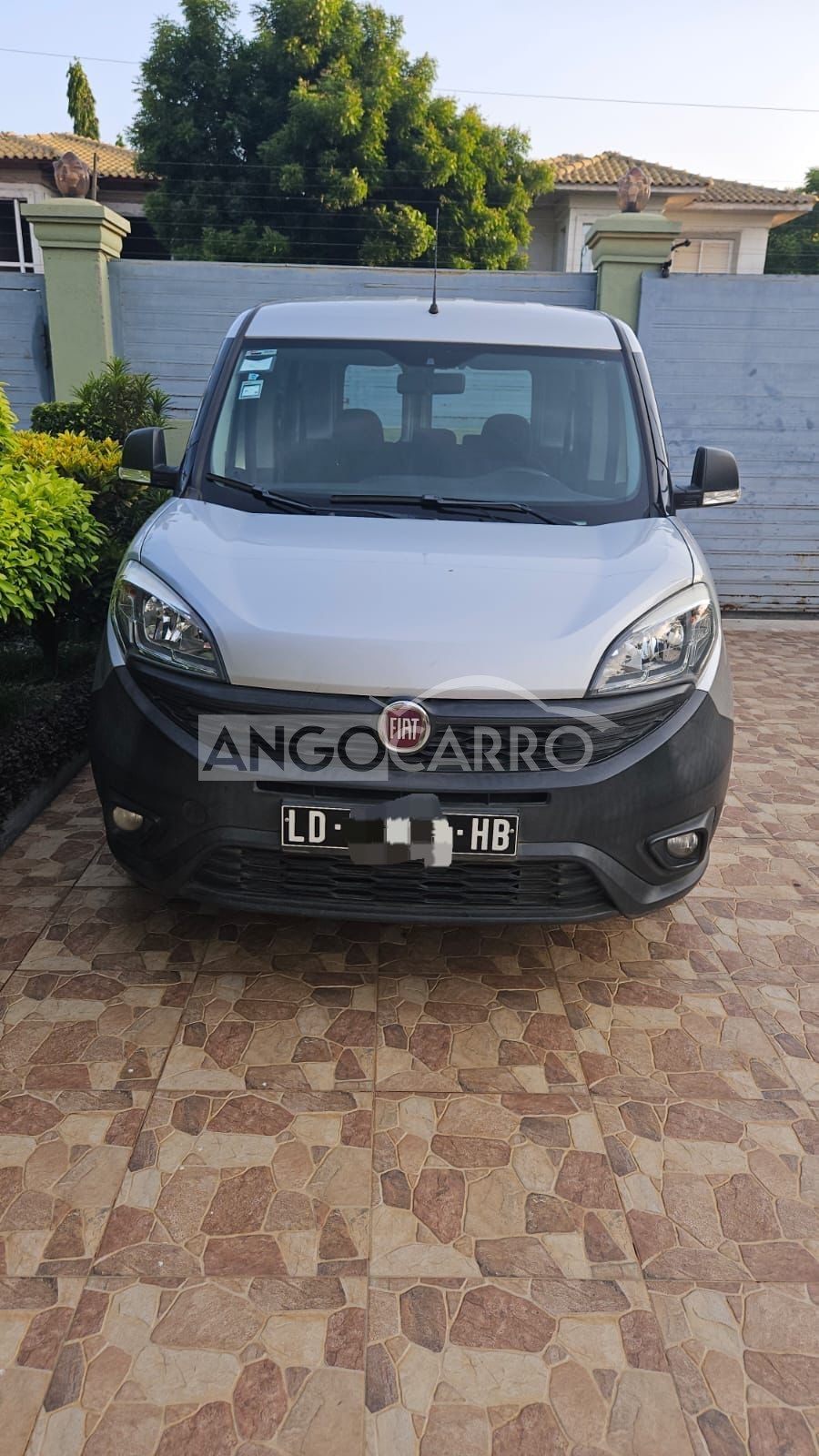 Fiat Doblo 2015 (Gasolina) - Angocarro