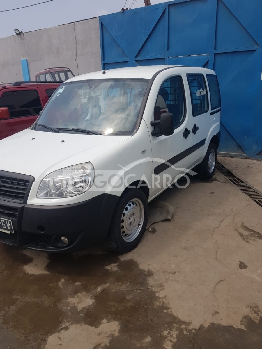 Fiat Doblo 2017 (Diesel) - Angocarro