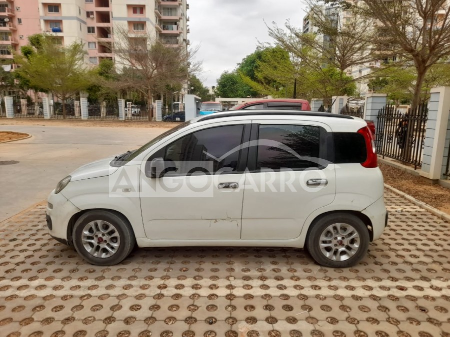 Fiat Panda 2014 (Gasolina) - Angocarro
