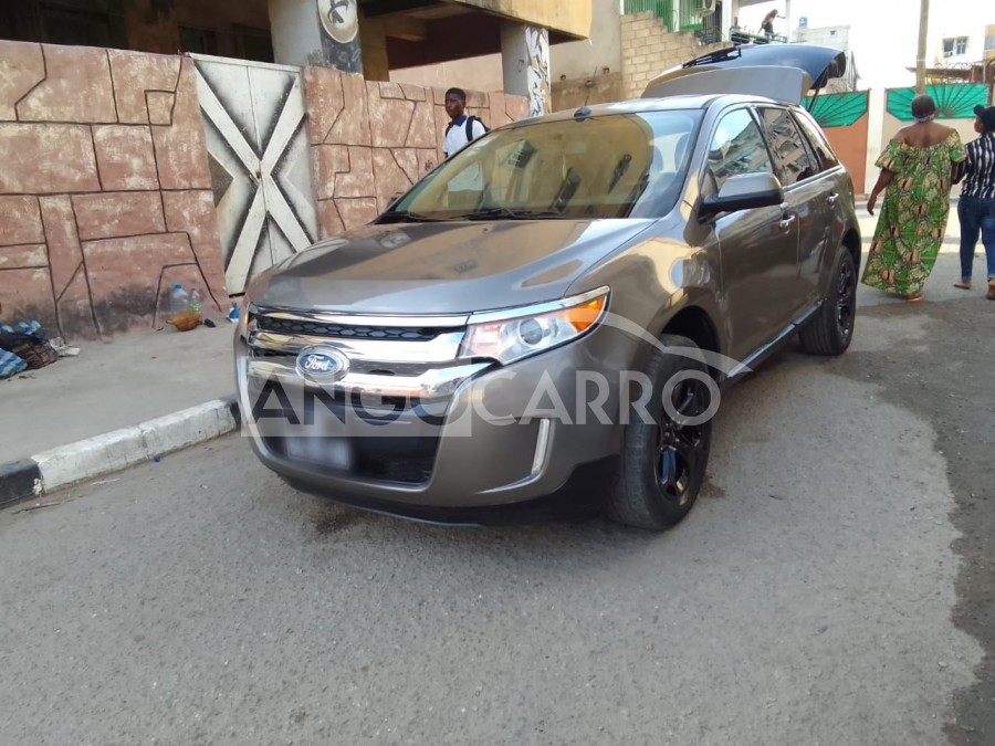 Ford Edge 2014 (Gasolina) - Angocarro