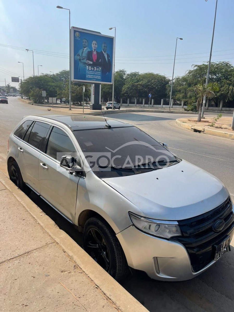 Ford Edge 2014 (Gasolina) - Angocarro