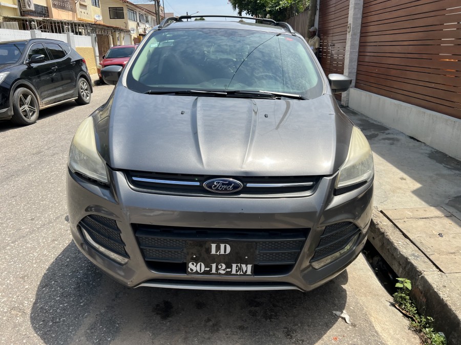 Ford Escape 2013 (Gasolina) - Angocarro