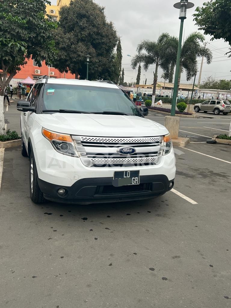 Ford Explorer 2016 (Gasolina) - Angocarro