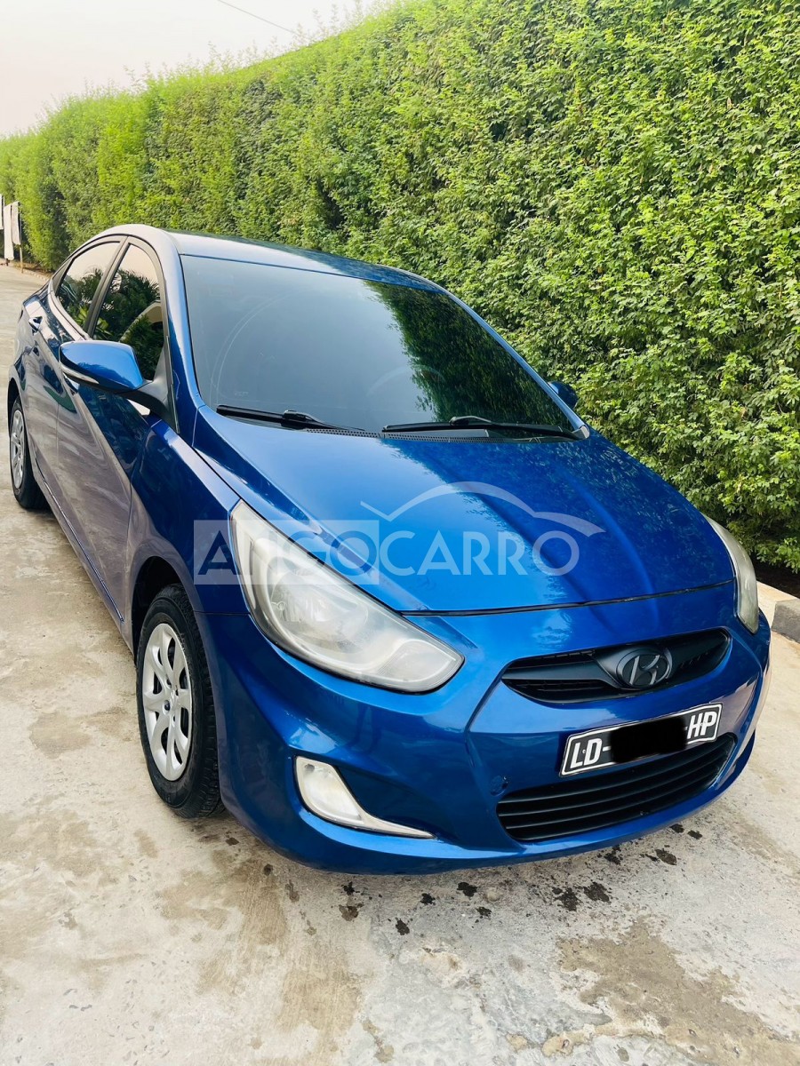 Hyundai Accent 2020 (Gasolina) - Angocarro