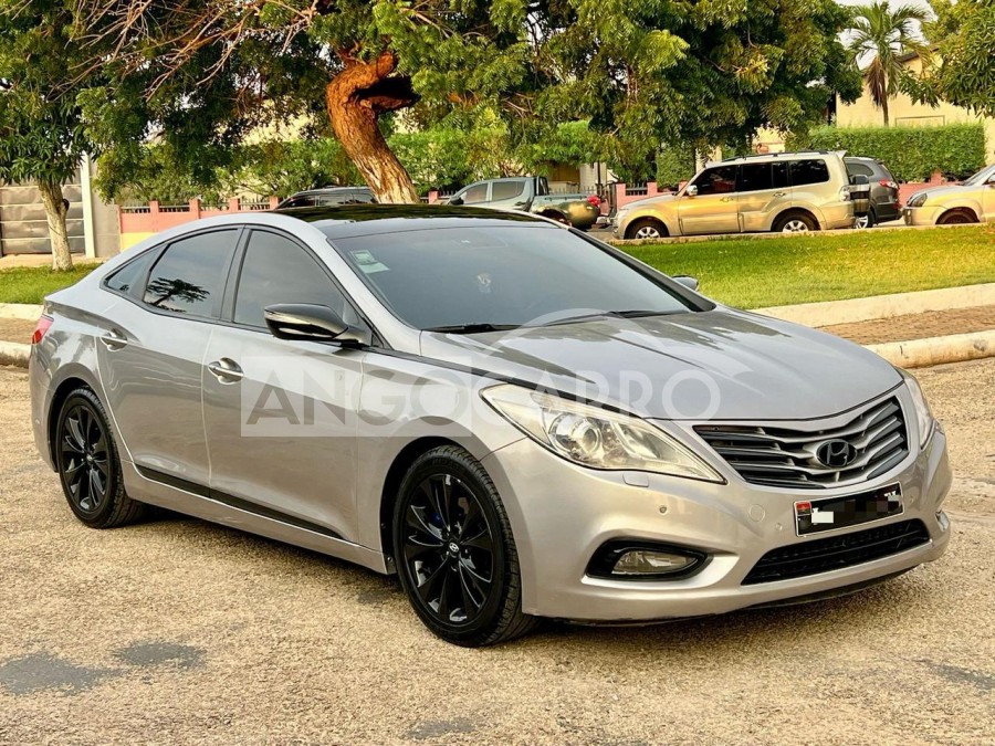 Hyundai Azera 2014 (Gasolina) - Angocarro