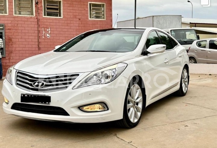 Hyundai Azera 2015 (Gasolina) - Angocarro