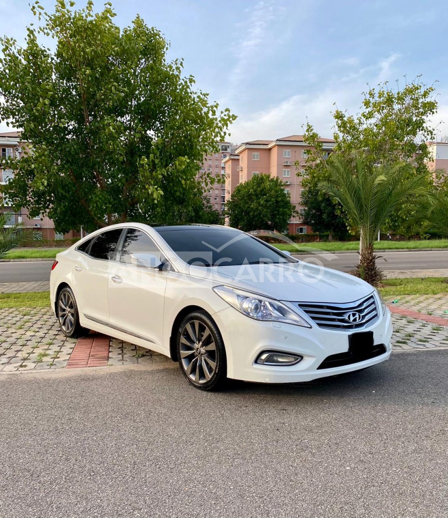 Hyundai Azera 2016 (Gasolina) - Angocarro