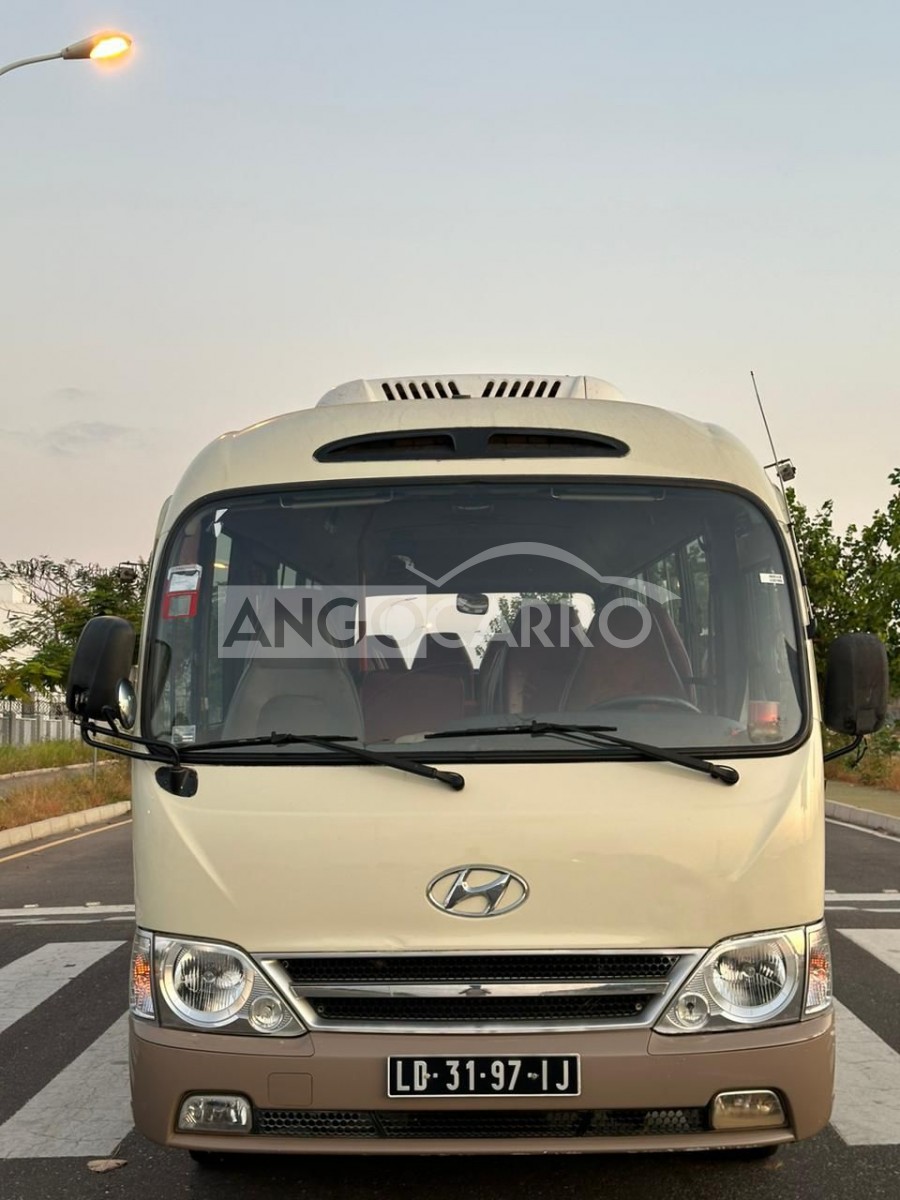 Hyundai County 2020 (Diesel) - Angocarro