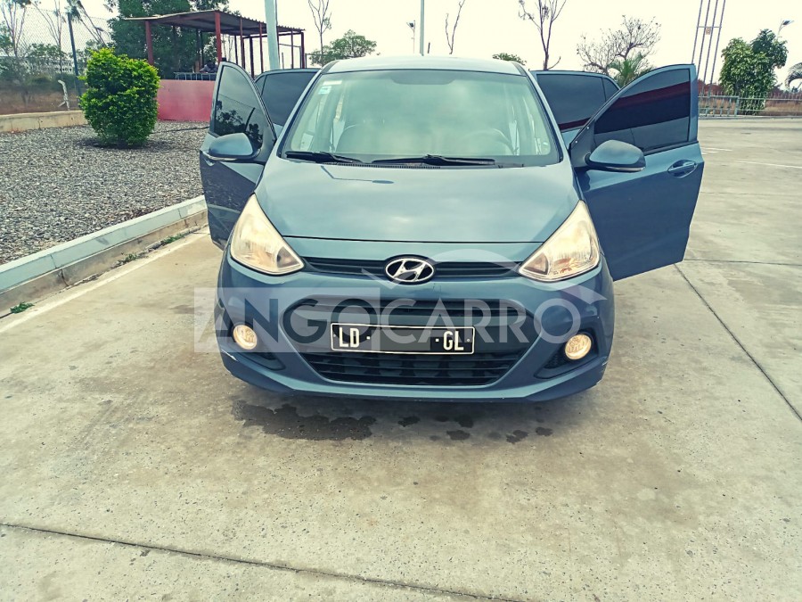 Hyundai Grand i10 2015 (Gasolina) - Angocarro