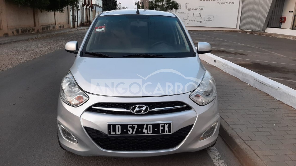 Hyundai i10 2015 (Gasolina) - Angocarro
