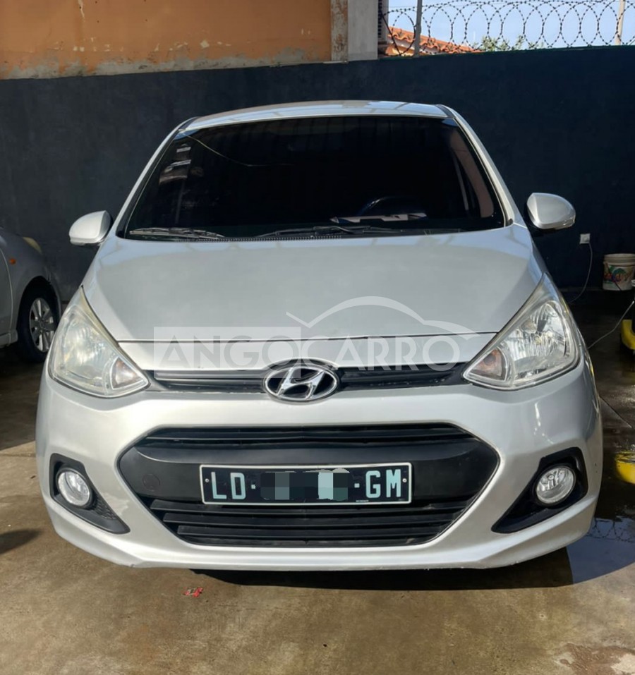 Hyundai Grand i10 2015 (Gasolina) - Angocarro