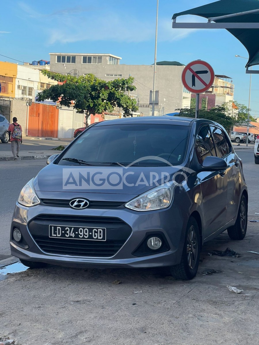 Hyundai i10 2015 (Gasolina) - Angocarro