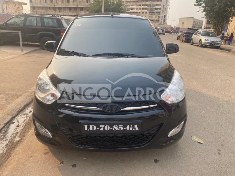 Hyundai i10 2015 (Gasolina) - Angocarro