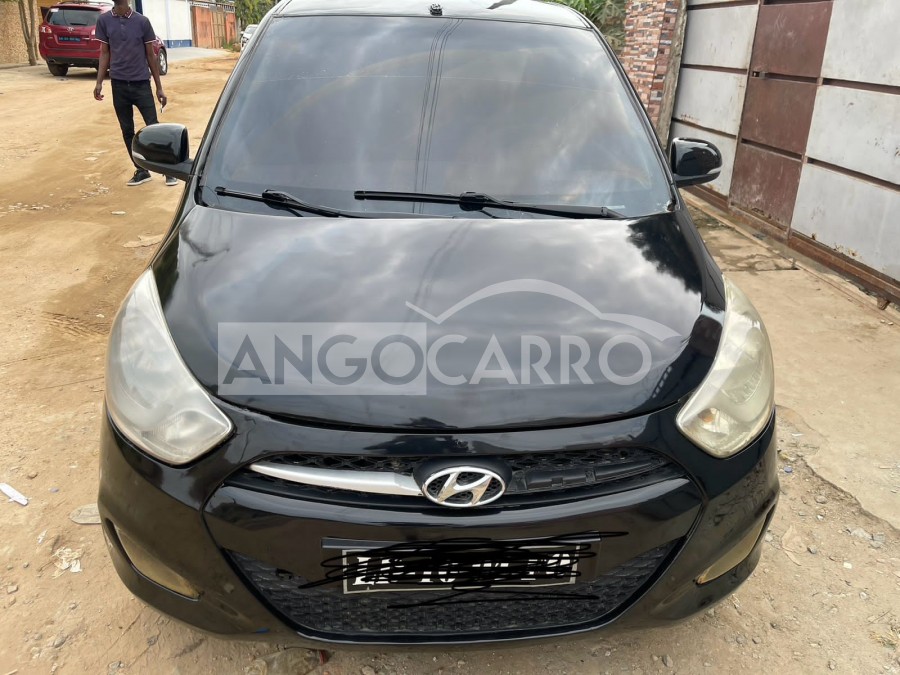 Hyundai i10 2015 (Gasolina) - Angocarro
