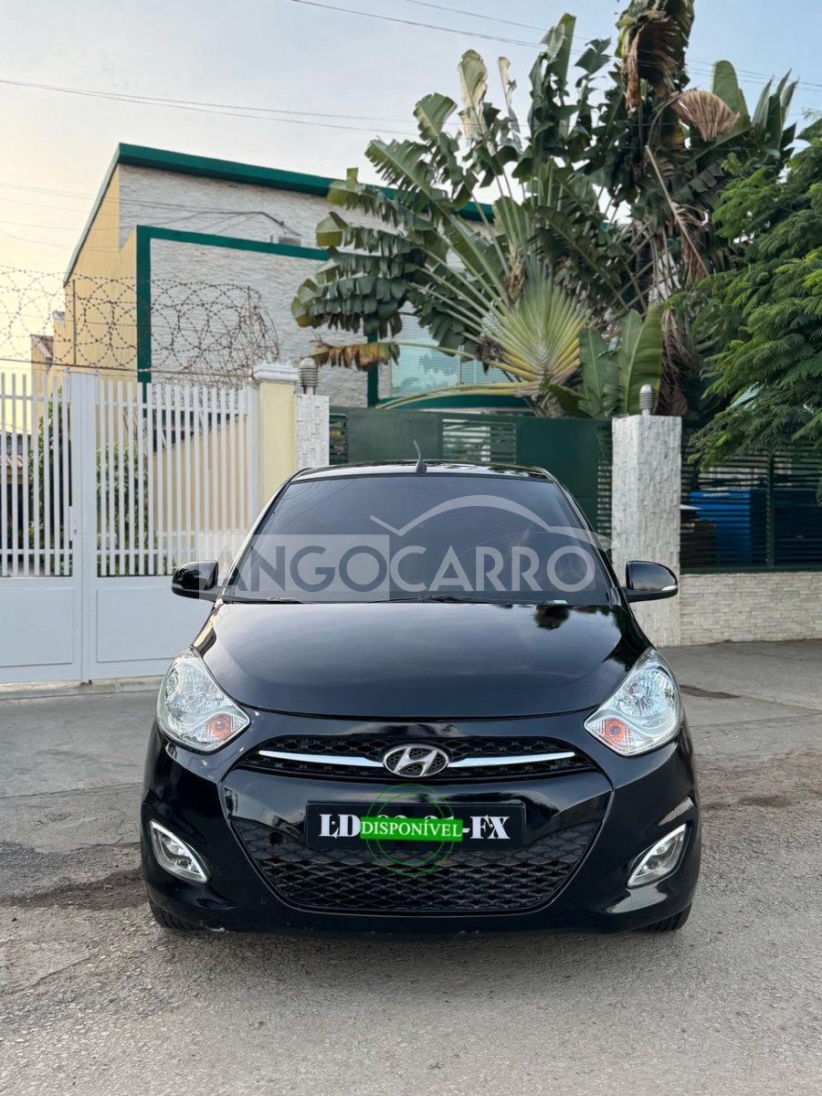 Hyundai i10 2015 (Gasolina) - Angocarro