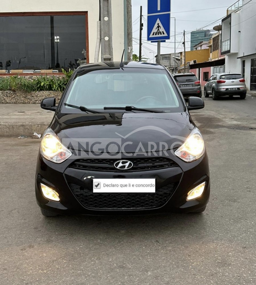 Hyundai i10 2015 (Gasolina) - Angocarro