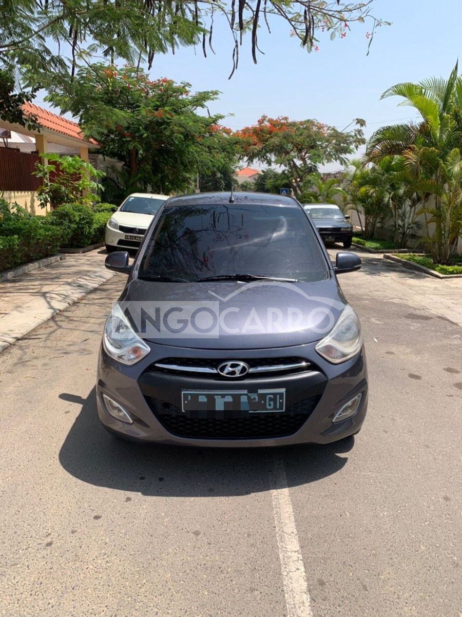 Hyundai i10 2015 (Gasolina) - Angocarro