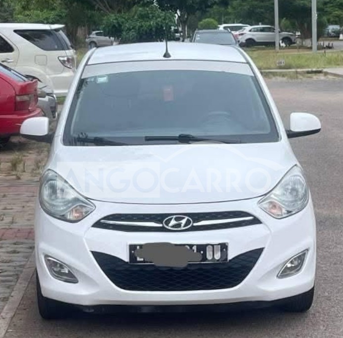 Hyundai i10 2015 (Gasolina) - Angocarro