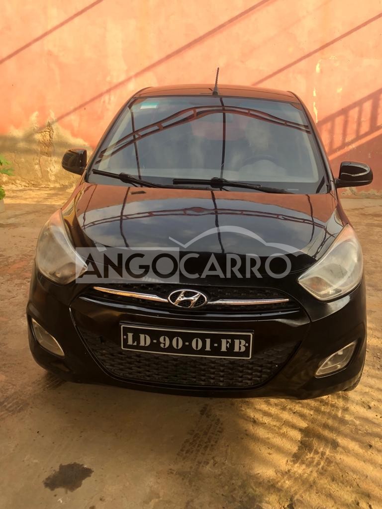Hyundai i10 2015 (Gasolina) - Angocarro