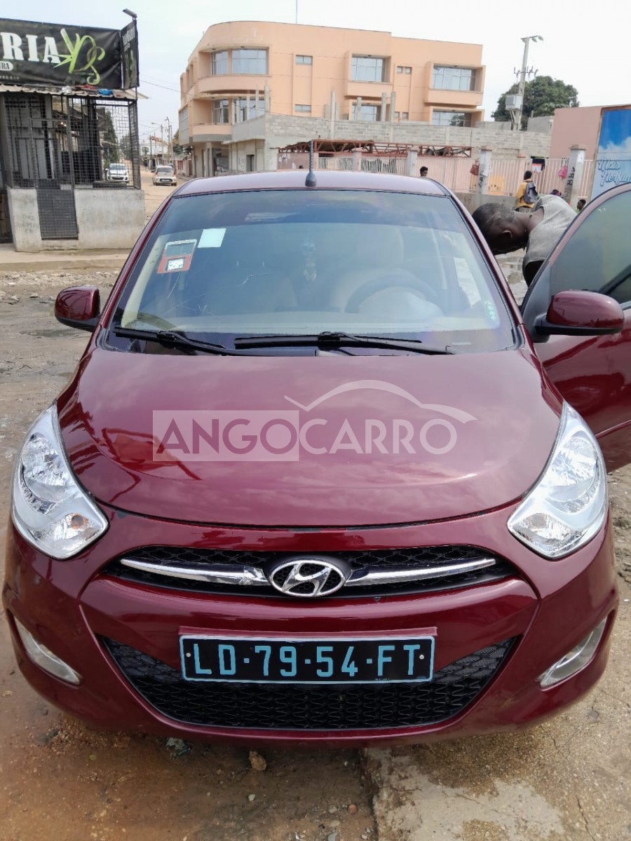 Hyundai i10 2015 (Gasolina) - Angocarro
