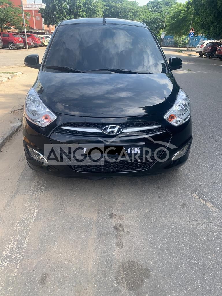 Hyundai i10 2015 (Gasolina) - Angocarro