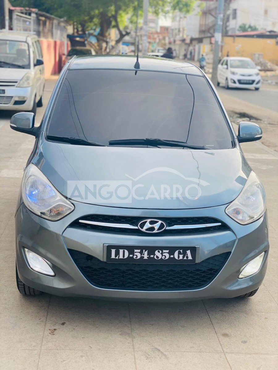 Hyundai i10 2015 (Gasolina) - Angocarro
