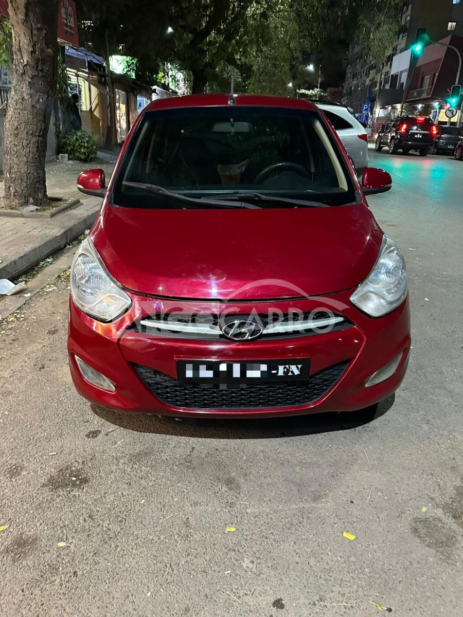 Hyundai i10 2015 (Gasolina) - Angocarro