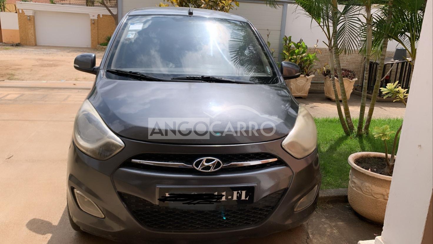 Hyundai i10 2015 (Gasolina) - Angocarro