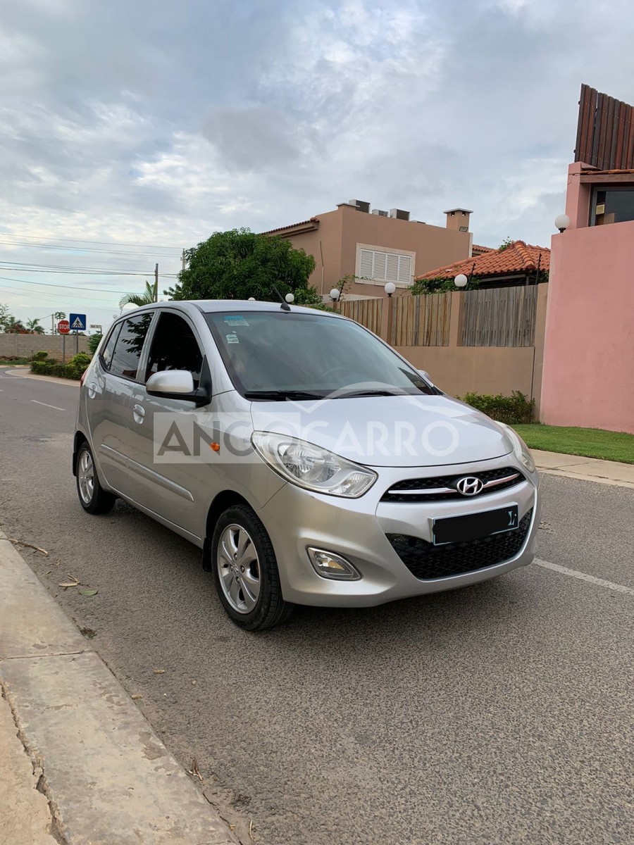 Hyundai i10 2015 (Gasolina) - Angocarro