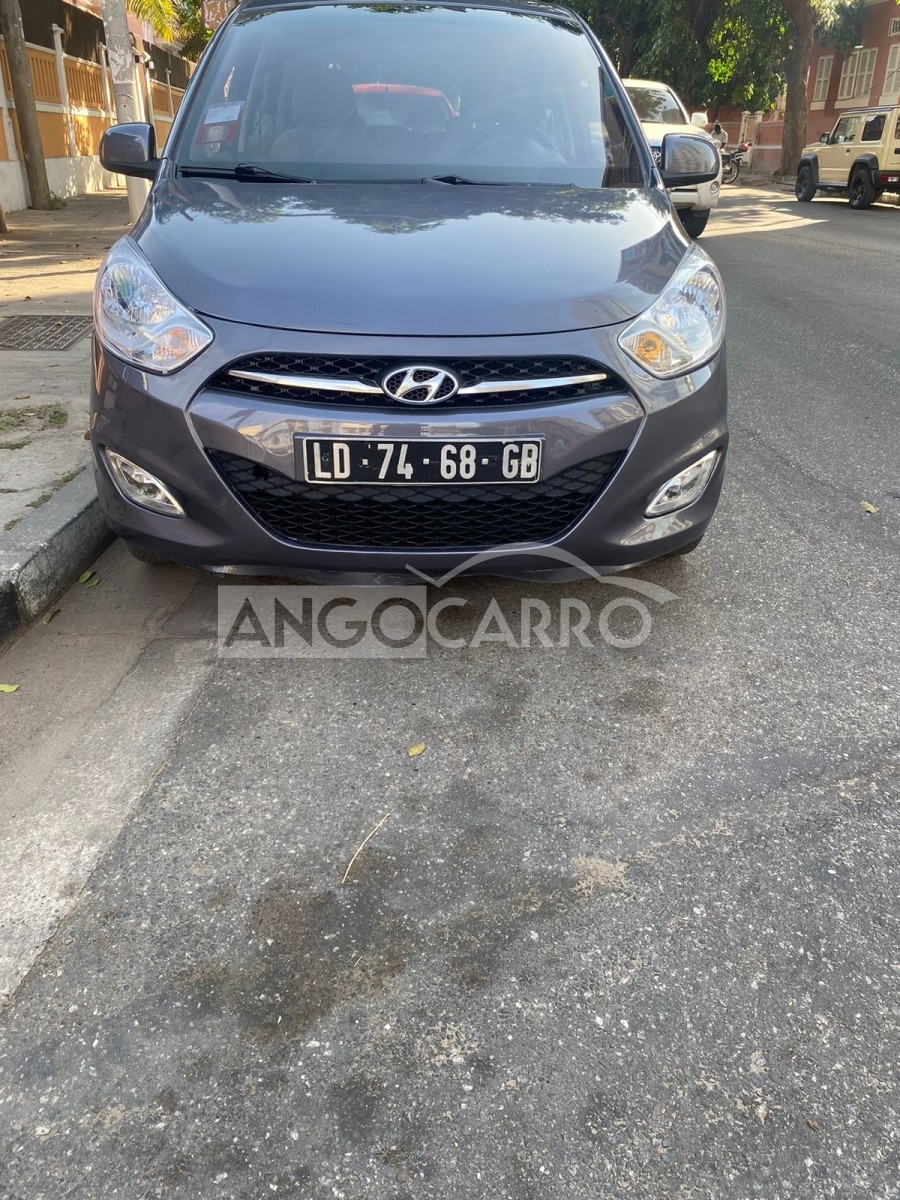 Hyundai i10 2015 (Gasolina) - Angocarro