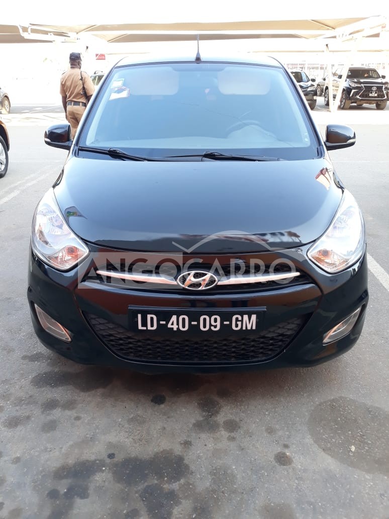 Hyundai i10 2015 (Gasolina) - Angocarro