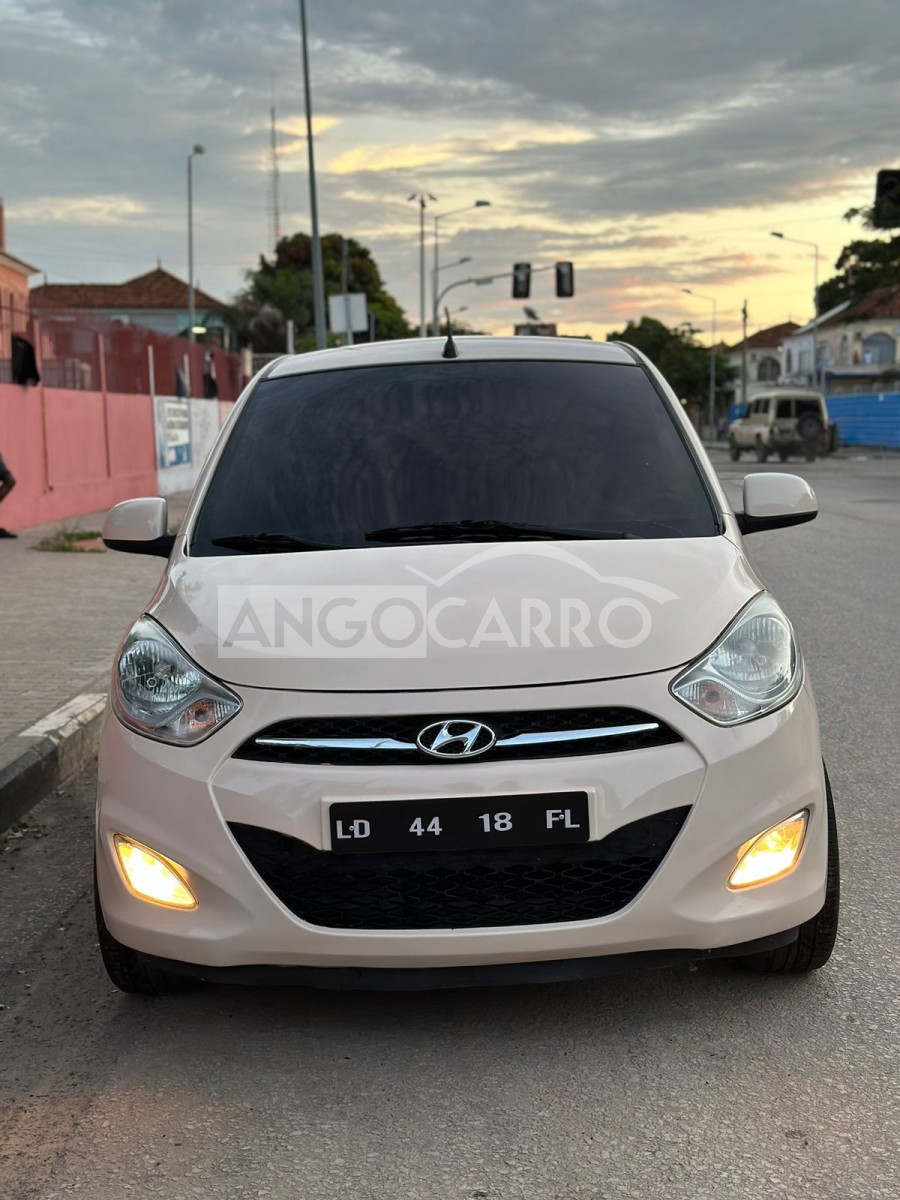 Hyundai i10 2015 (Gasolina) - Angocarro