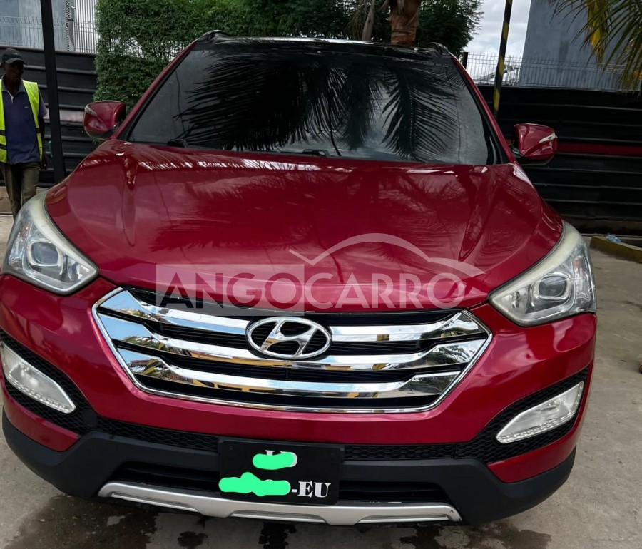 Hyundai Santa Fe 2014 (Gasolina) - Angocarro