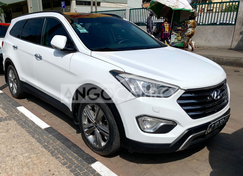 Hyundai Santa Fe 2016 (Gasolina) - Angocarro