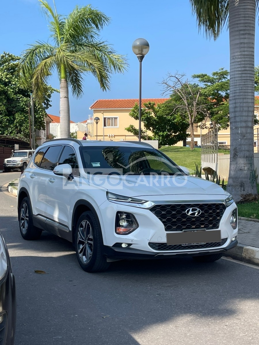 Hyundai Santa Fe 2020 (Gasolina) - Angocarro