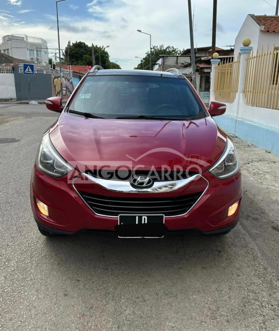 Hyundai Tucson 2015 (Gasolina) - Angocarro