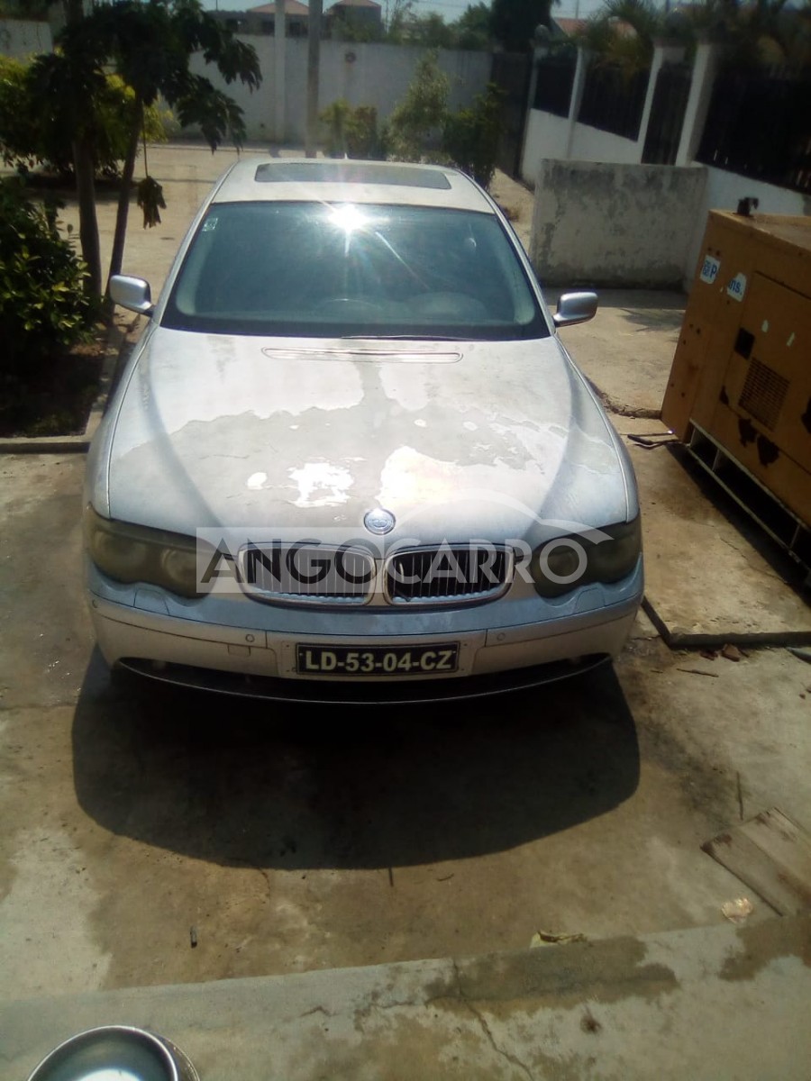 BMW GS700 2010 (Gasolina) - Angocarro