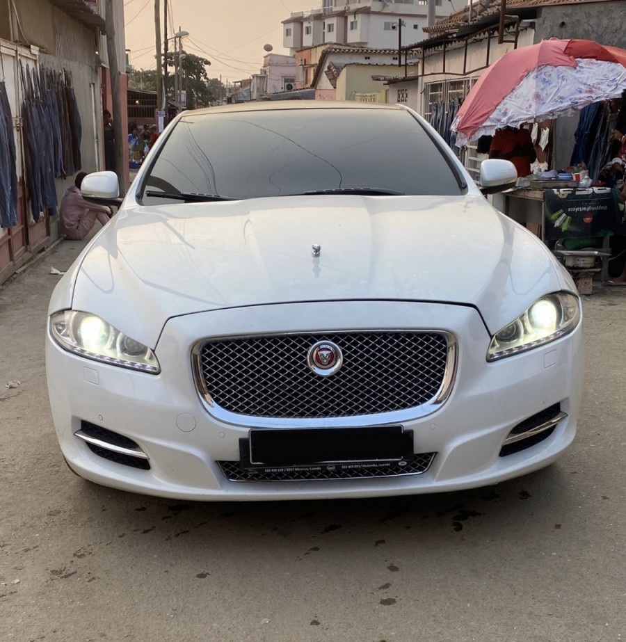 Jaguar XJ 2016 (Gasolina) - Angocarro