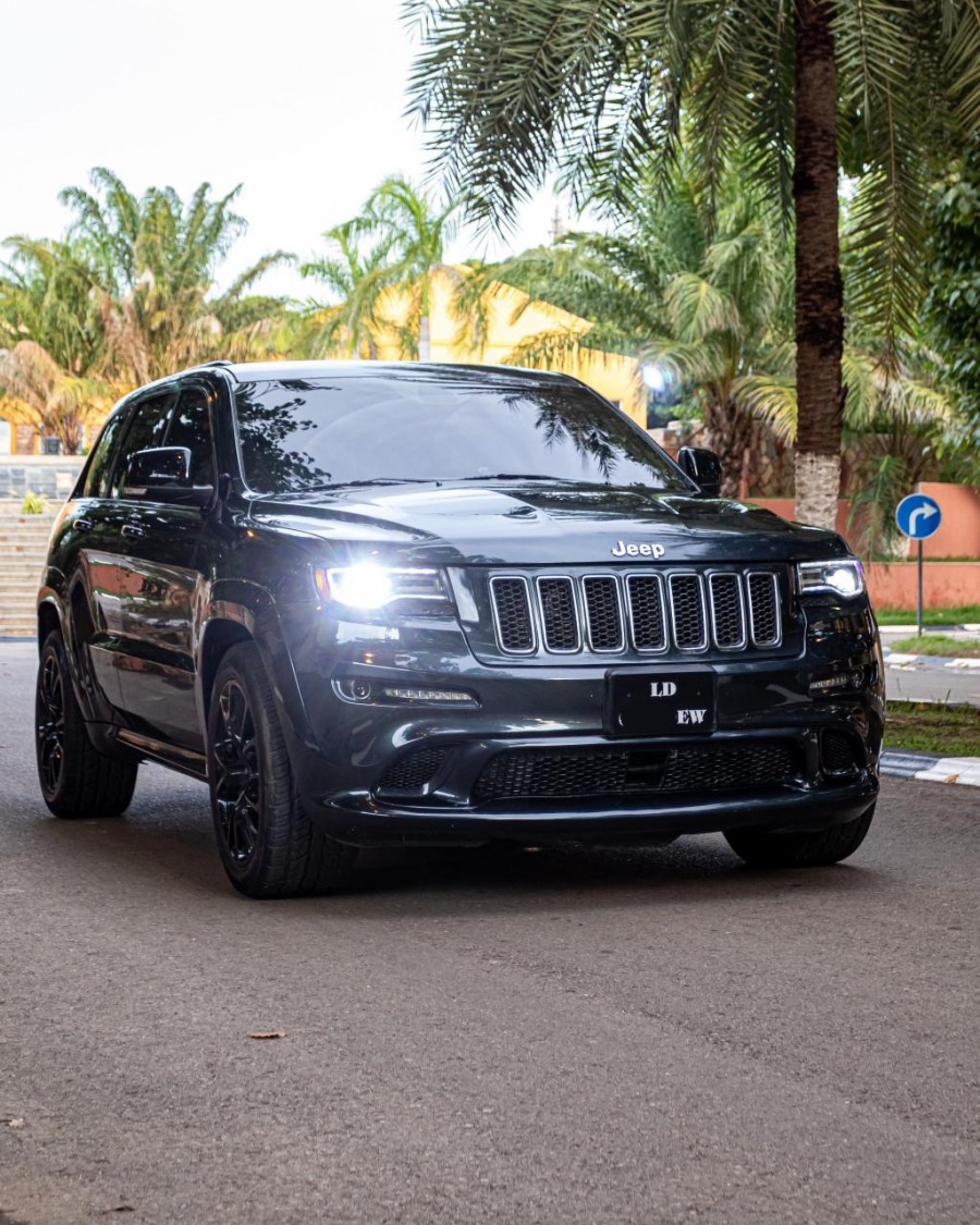 Jeep Grand Cherokee 2015 (Gasolina) - Angocarro